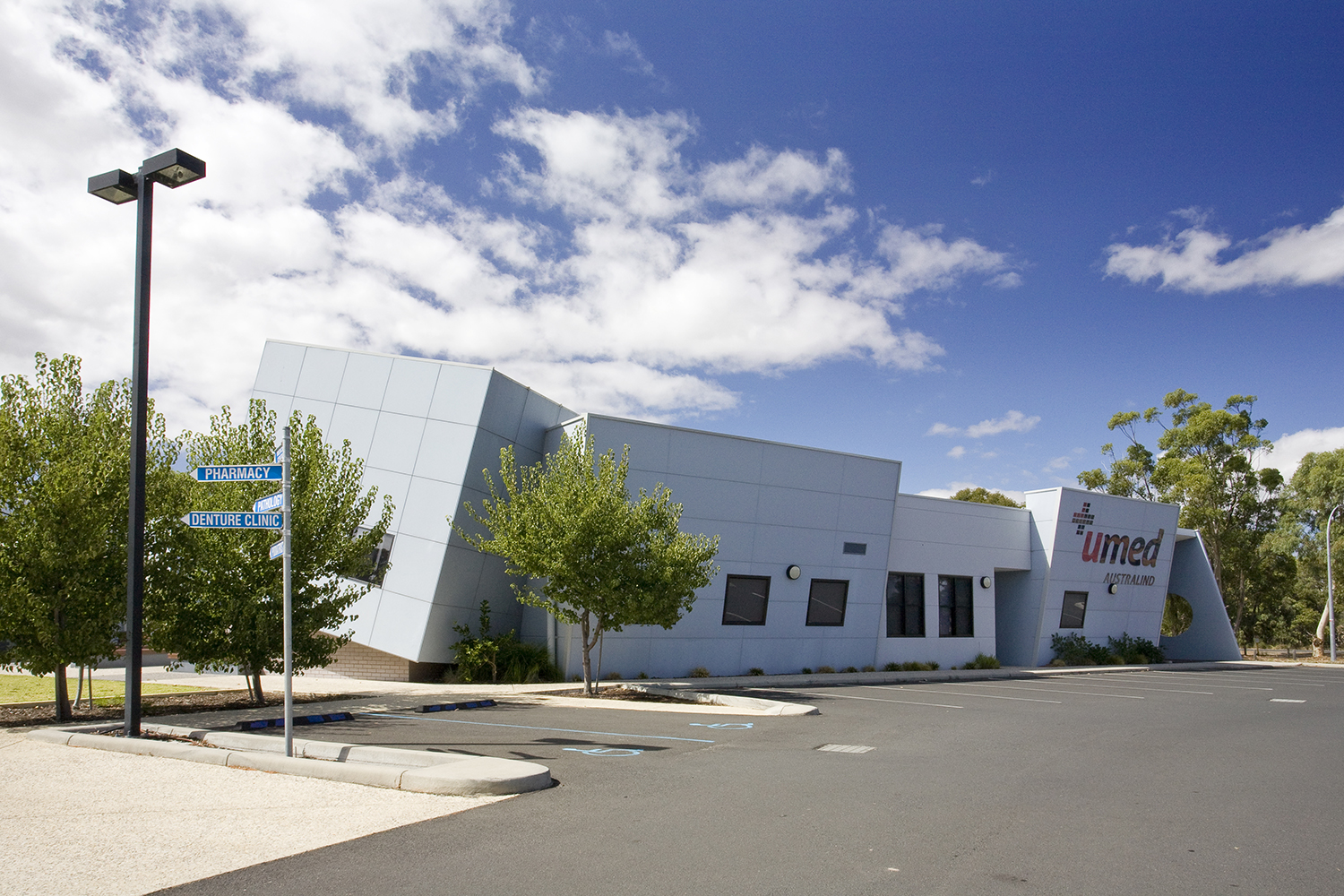 Leschenault Medical Centre - MCG Architects