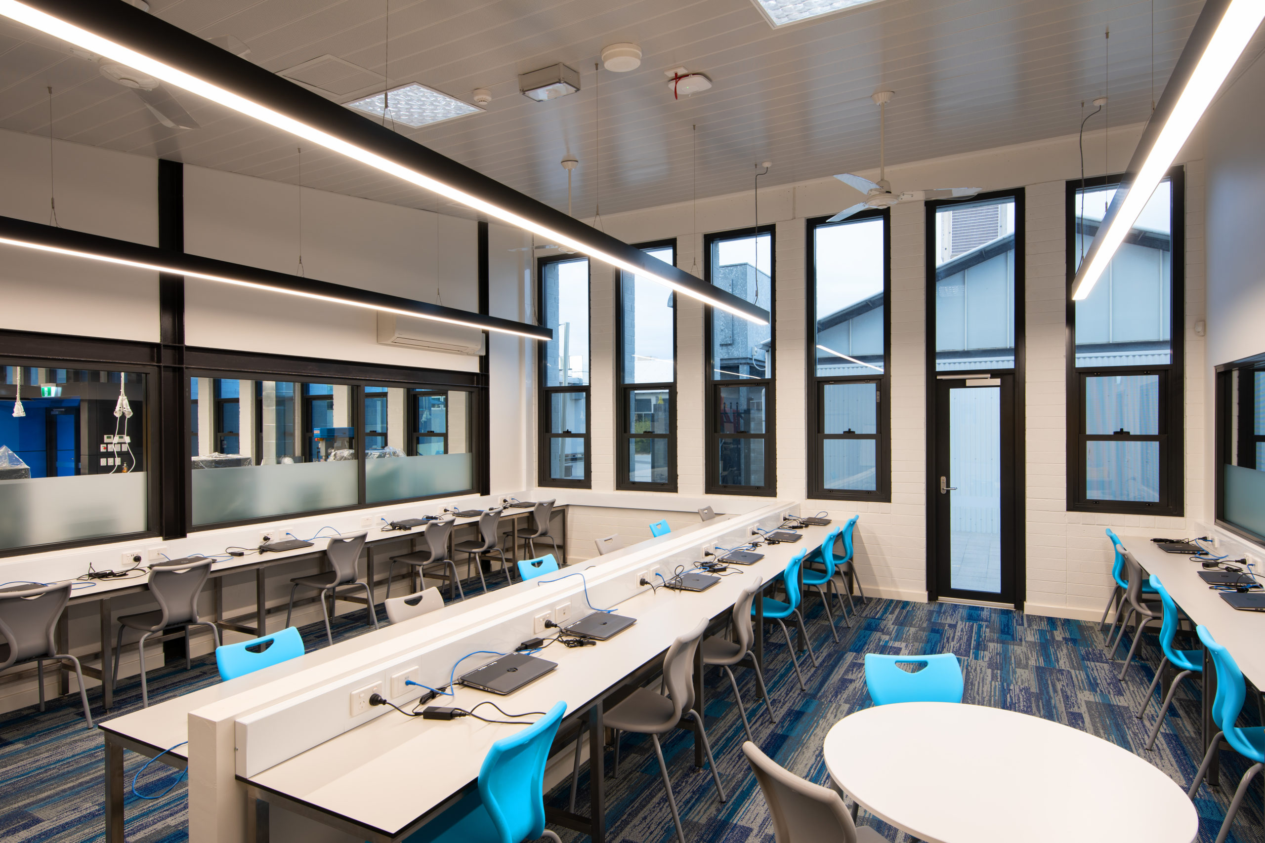 Newton Moore Senior High School STEM Centre - MCG Architects